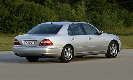 Lexus LS technical specifications and fuel economy